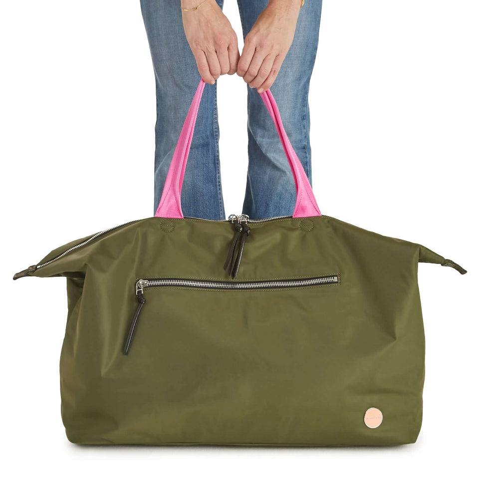weekender travel tote | lightweight, water resistant, spacious | shortyLOVE